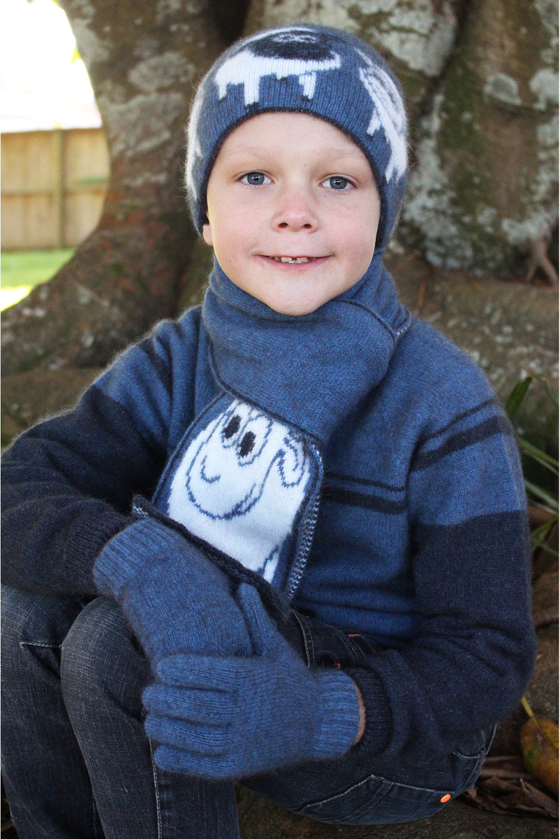 Lothlorian - Little Lamby Scarf in Merino Wool and Possum Fur – Wools ...